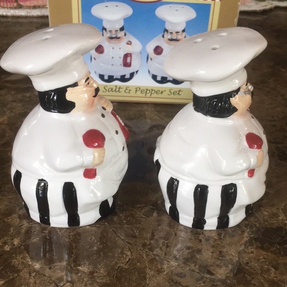 Lincolnshire | Dining | New Vintage Bistro Fat Chef Salt And Pepper ...